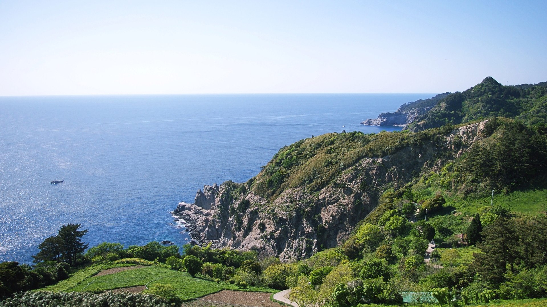 Hotels in Ulleung, South Korea - Find Ulleung deals & discounts - Klook