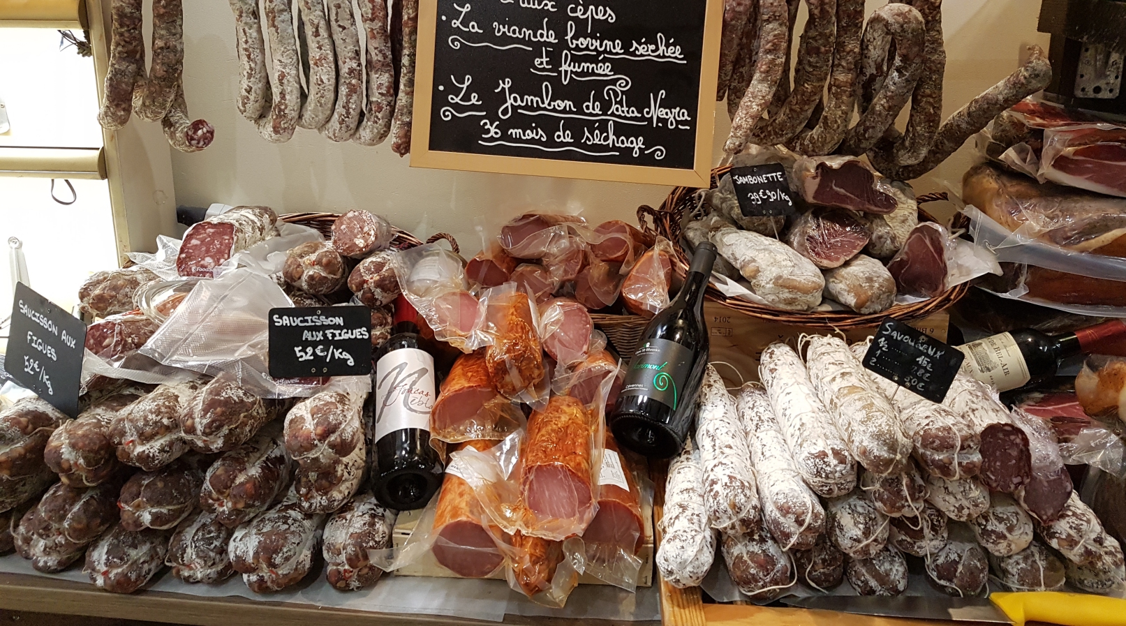 [SALE] Hidden Culinary Gems: Latin Quarter Food Walking Tour in Paris ...