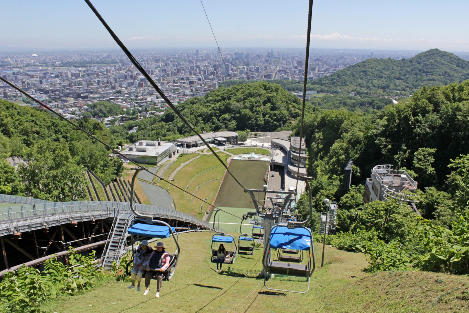 [SALE] Explore Sapporo's Highlights: Mt Okura & Hitsujigaoka Bus Tour ...