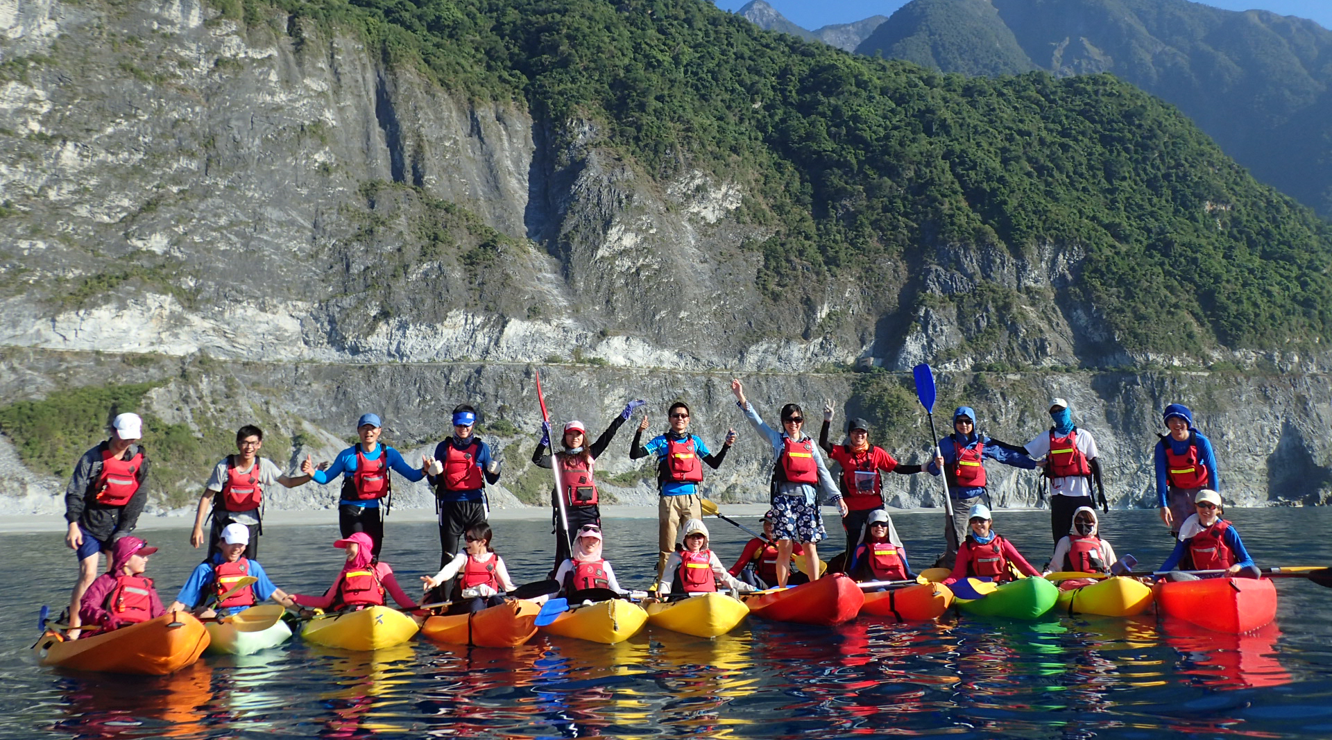 [SALE] 3% Off Sea Kayaking Adventure at Qingshui Cliff, Hualien - Ticket KD