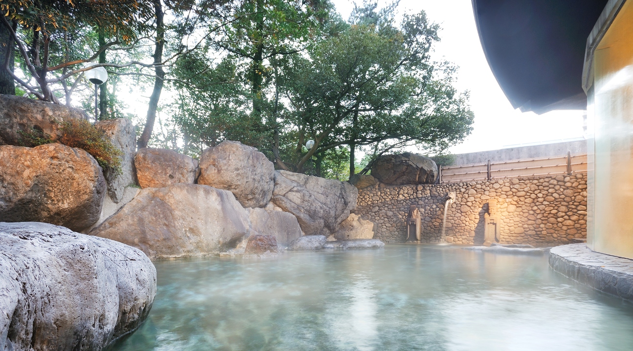 [SALE] Relax at Gero Onsen and Savor Hida Beef Lunch - Ticket KD