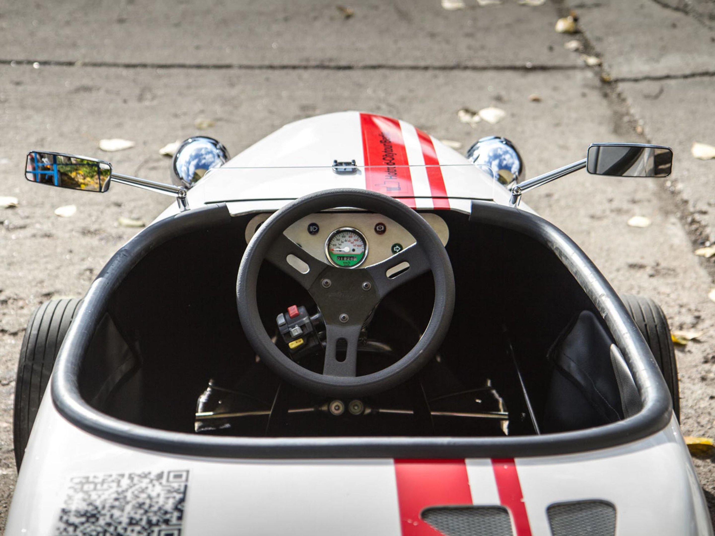 Thrilling Go-Kart Adventure in Prague's Old Town