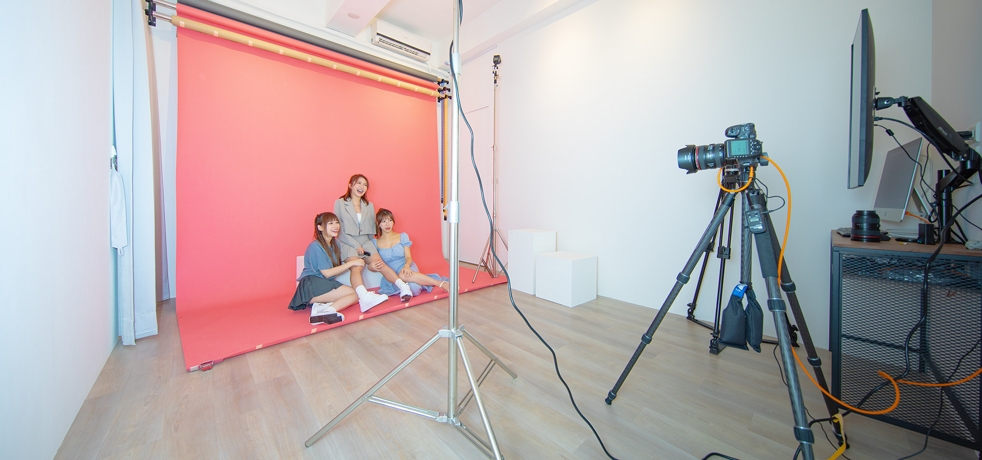 Yilan: Photo at Korean MV situational photography/self-service ...