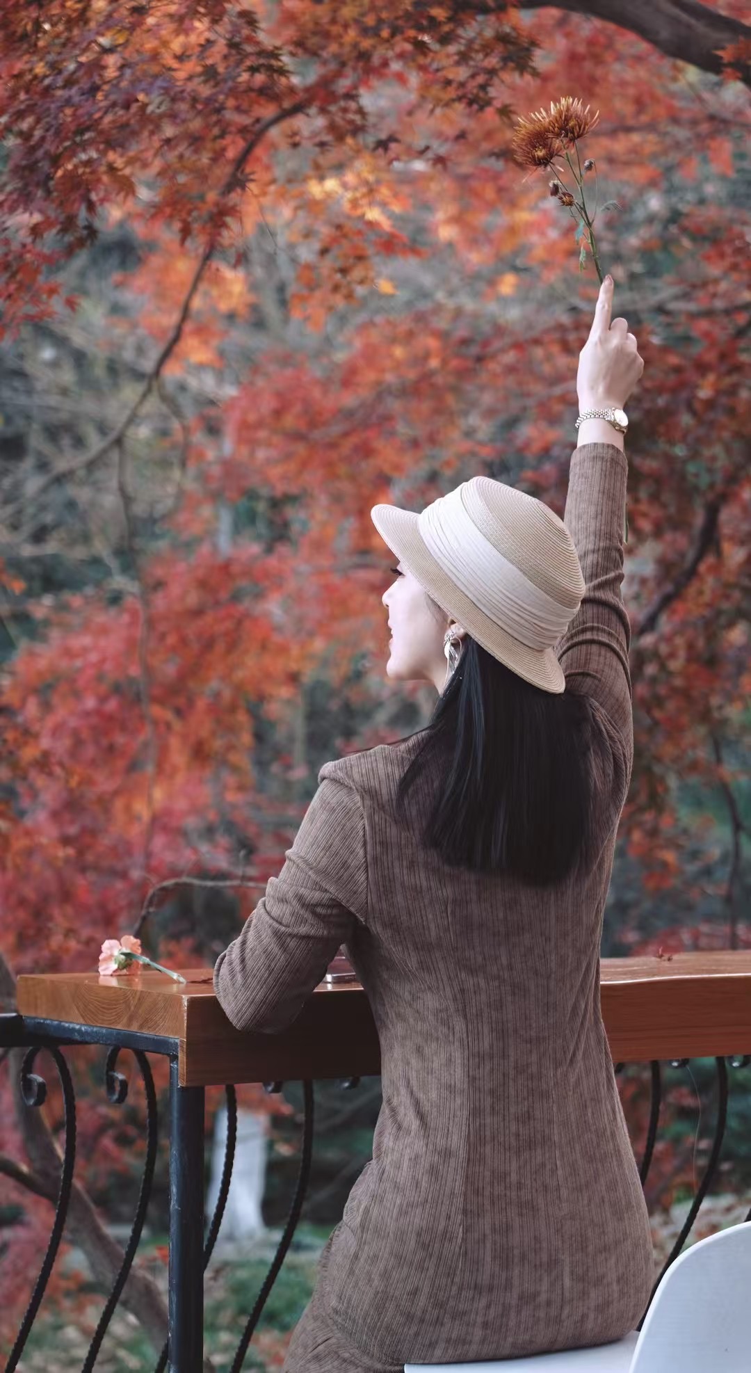 Round Trip from Hangzhou to Moganshan: Sword Pond + Mao Zedong's ...