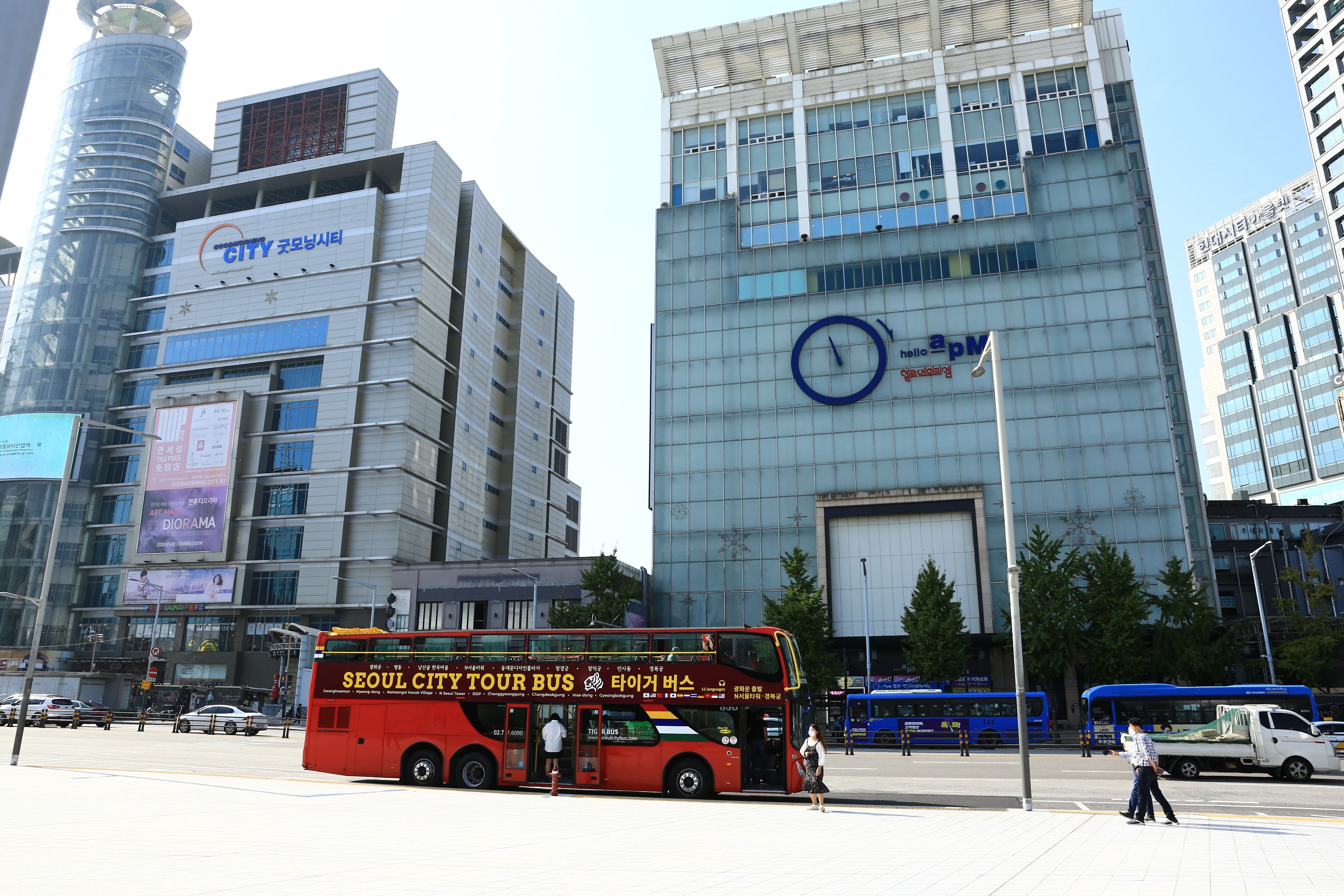 [5% OFF] Seoul City Tour Bus Downtown Palace Namsan Hop-On Hop-Off Tours