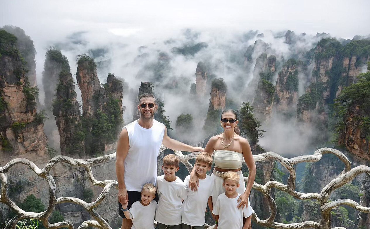 Zhangjiajie National Forest Park & Tianmen Mountain & Grand Canyon ...