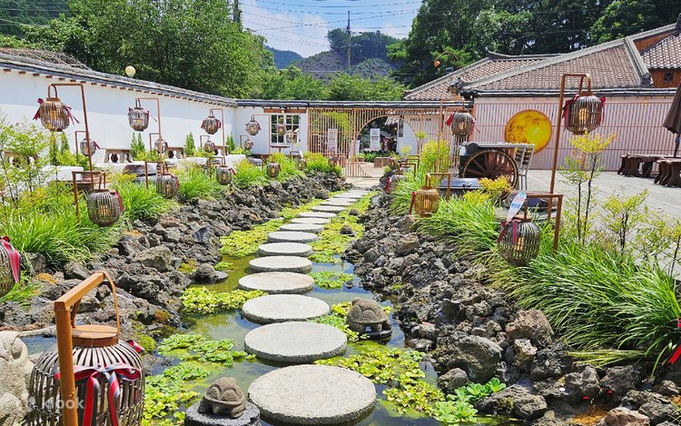 Anseong UNESCO Performance / Kimchi Making One Day Tour from Seoul ...