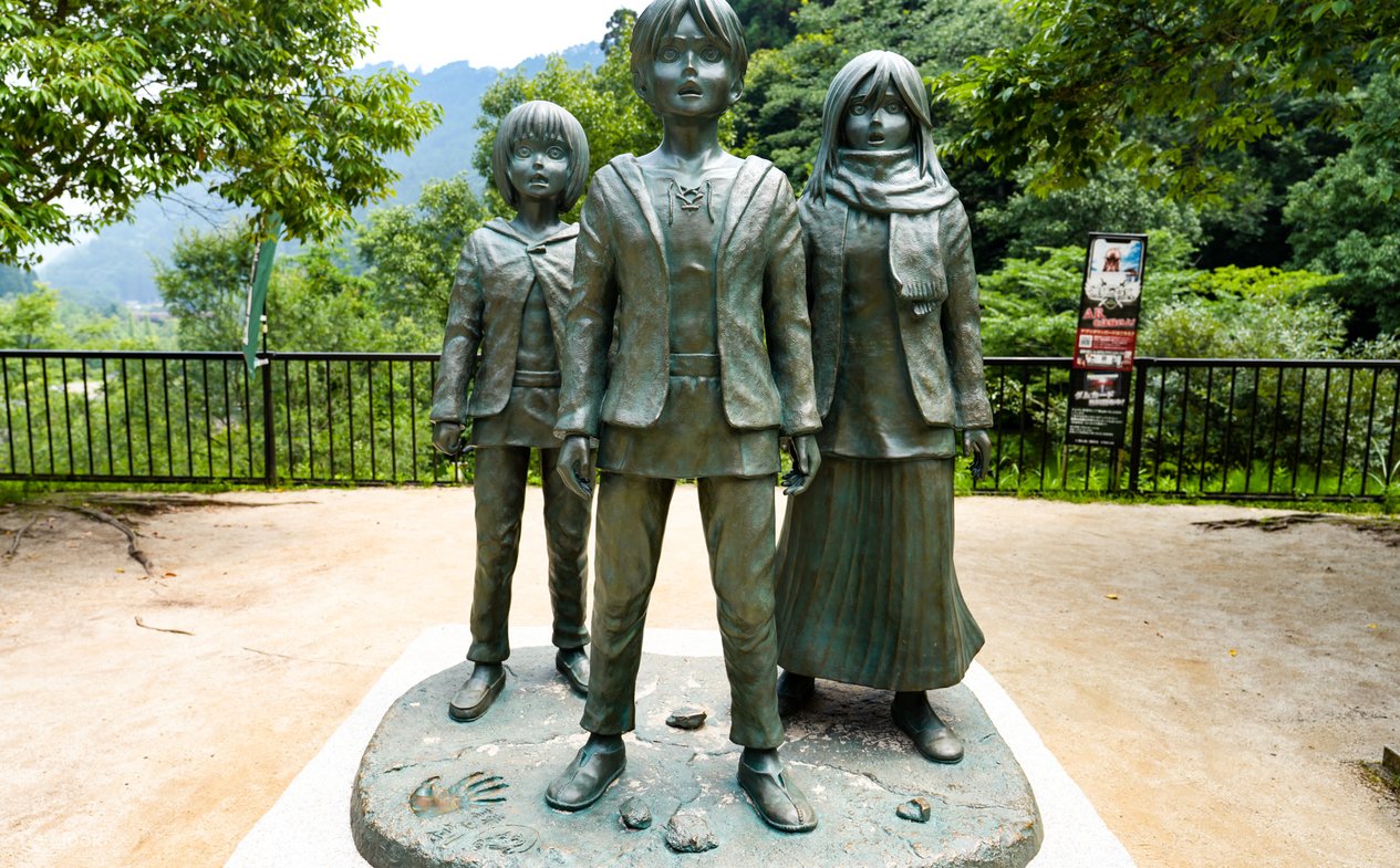 "Attack on Titan" Pilgrimage Day Tour｜Hita Station, Oyama Dam, Mameda ...