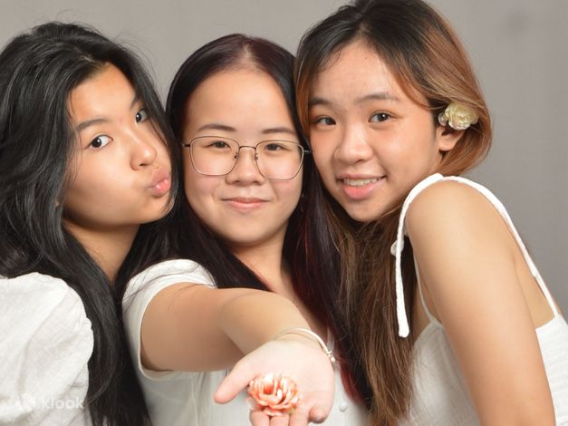 Snap Snap Studios - Self Photo Studio & Professional Photoshoot - Klook