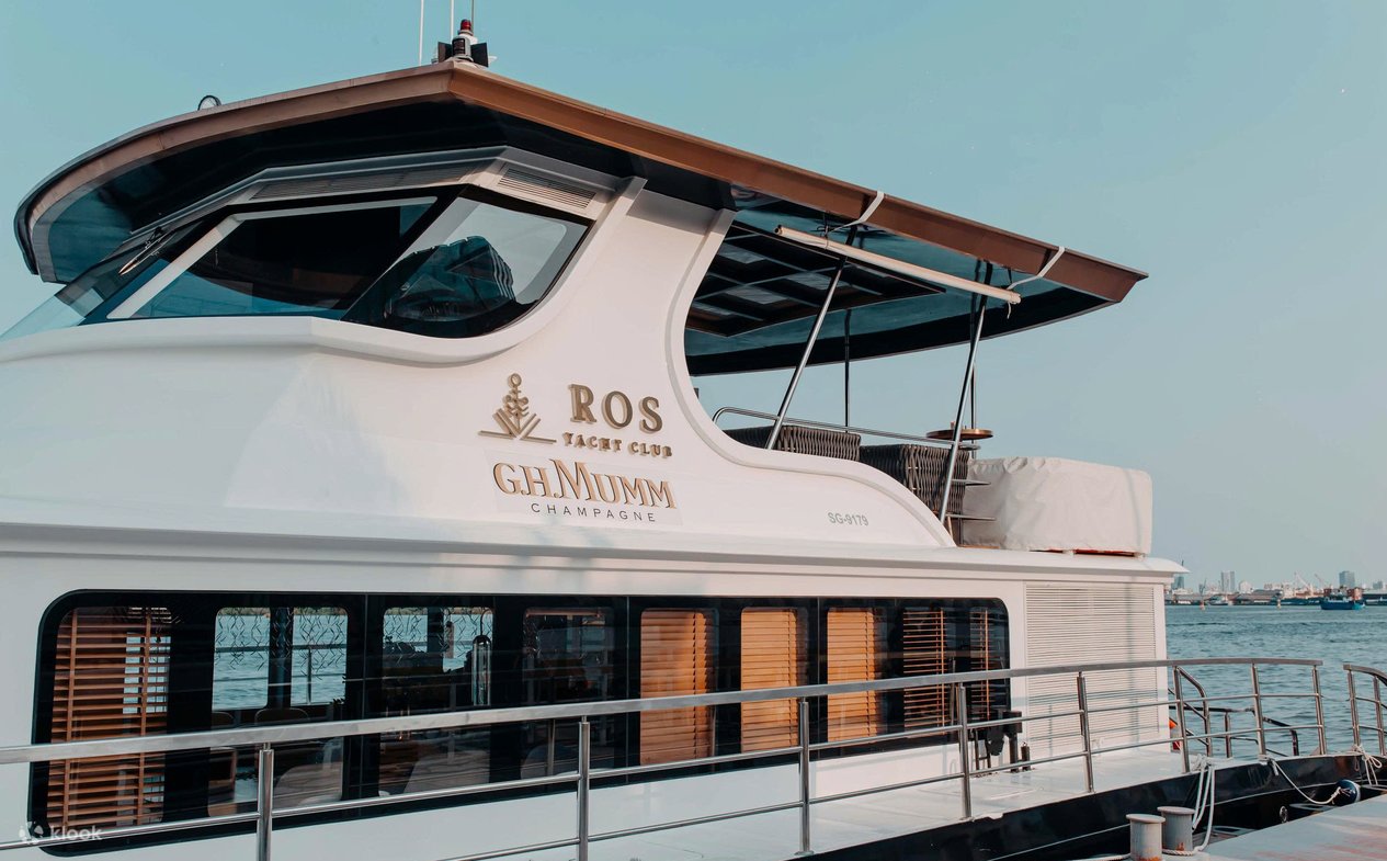 ROS Luxury Yacht Dinner & Sightseeing on Saigon River - Klook Malaysia