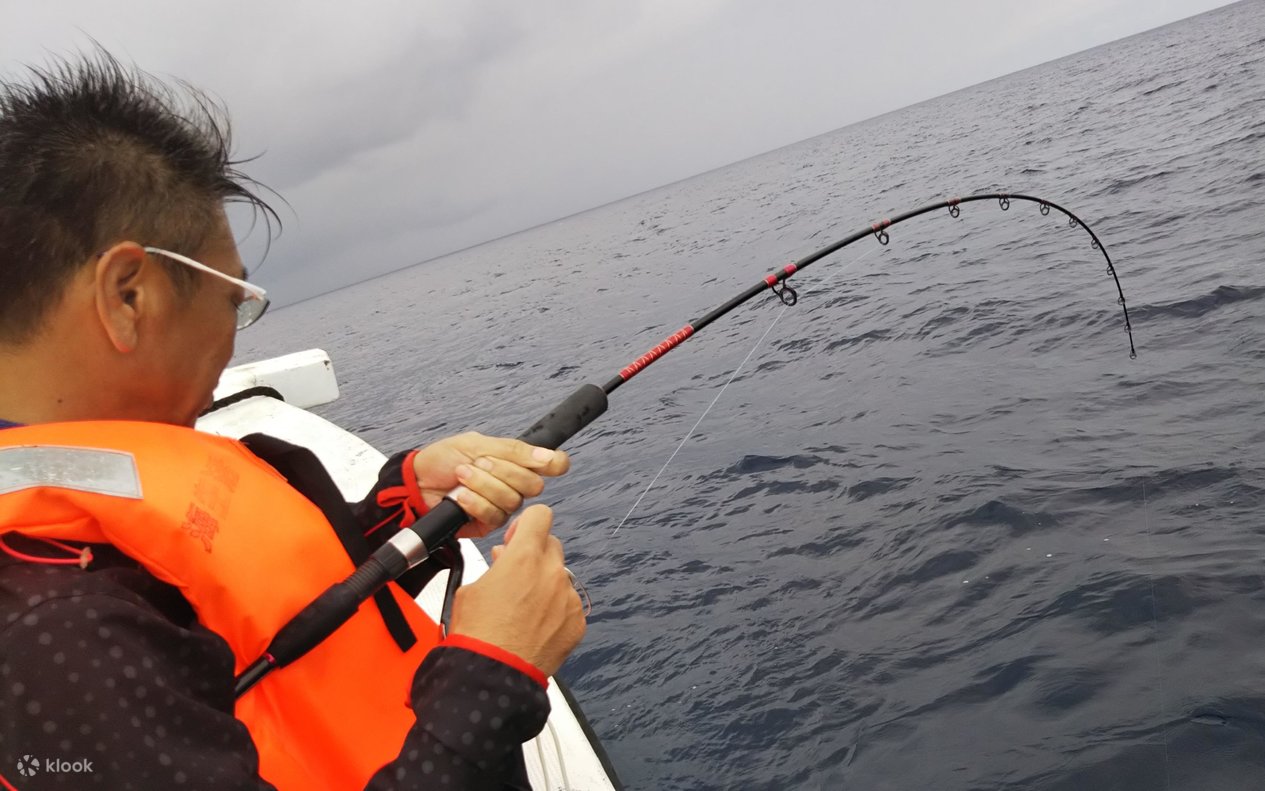 Okinawa Floating Fish Reef Fishing Experience (Including Equipment ...