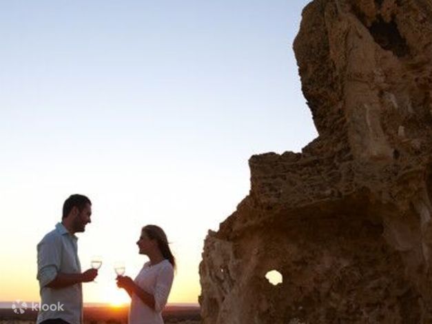 Pinnacle Desert Sunset and Evening Stargazing Day Tour from Perth ...