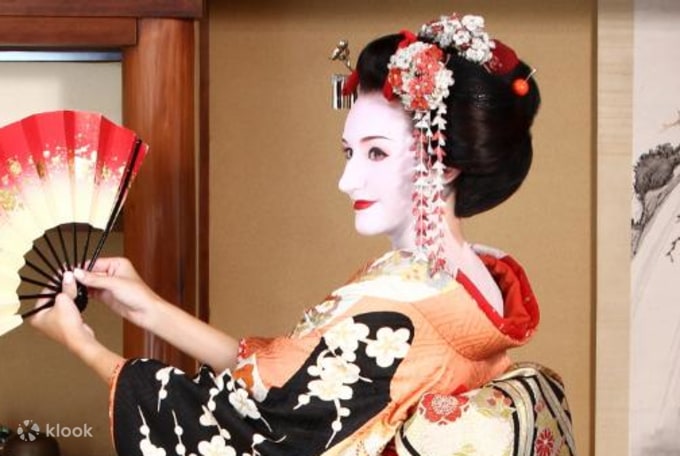 Maiko And A Samurai Makeover Experience For Couple in Kyoto - Klook