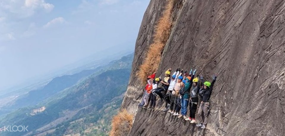 Badega Gunung Parang Via Ferrata Climbing in Purwakarta - Klook Malaysia