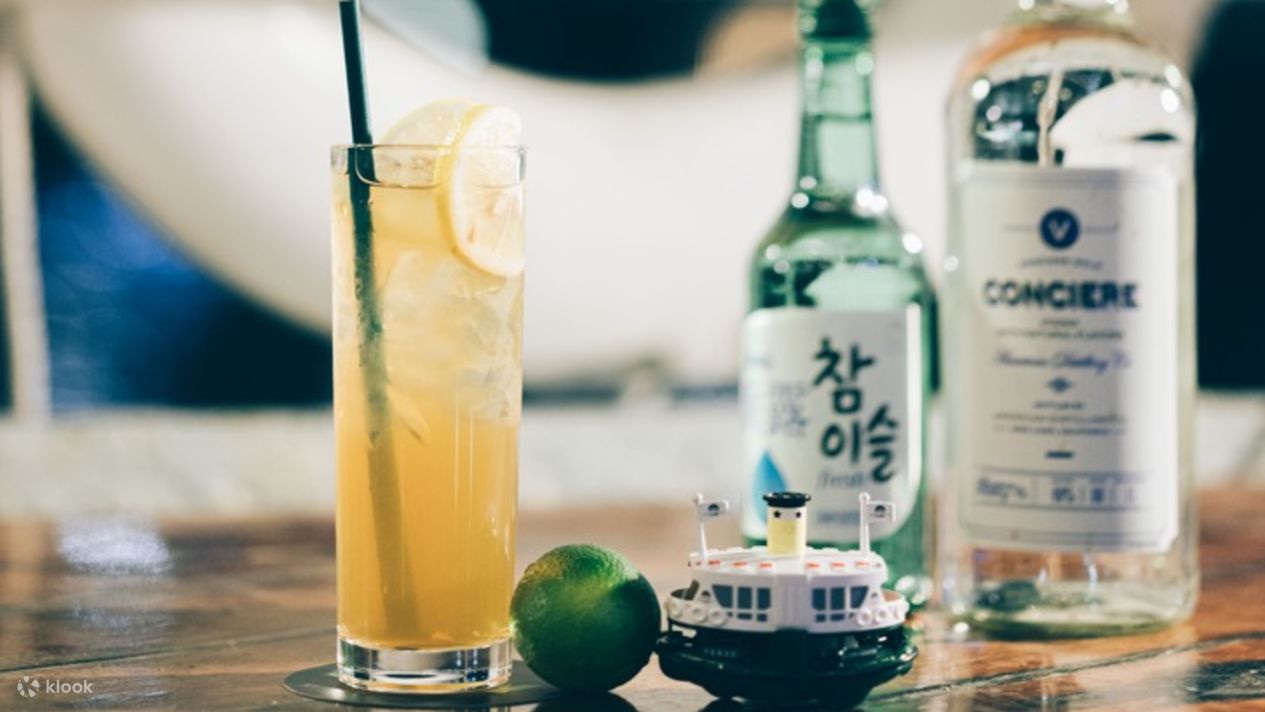 天星小轮船上酒吧 STAY BAR | 畅饮套票 | 尖沙咀 - Klook客路