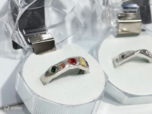 Taipei: L.A.B Gemstone Elements - Silver Clay Ring Course/Necklace ...