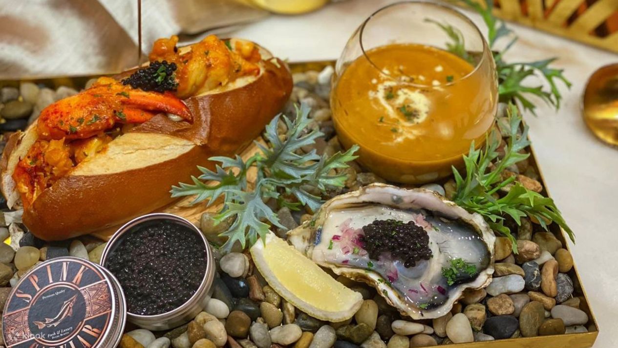 Spink Restaurant & Lounge in Bayan Lepas - Klook Canada