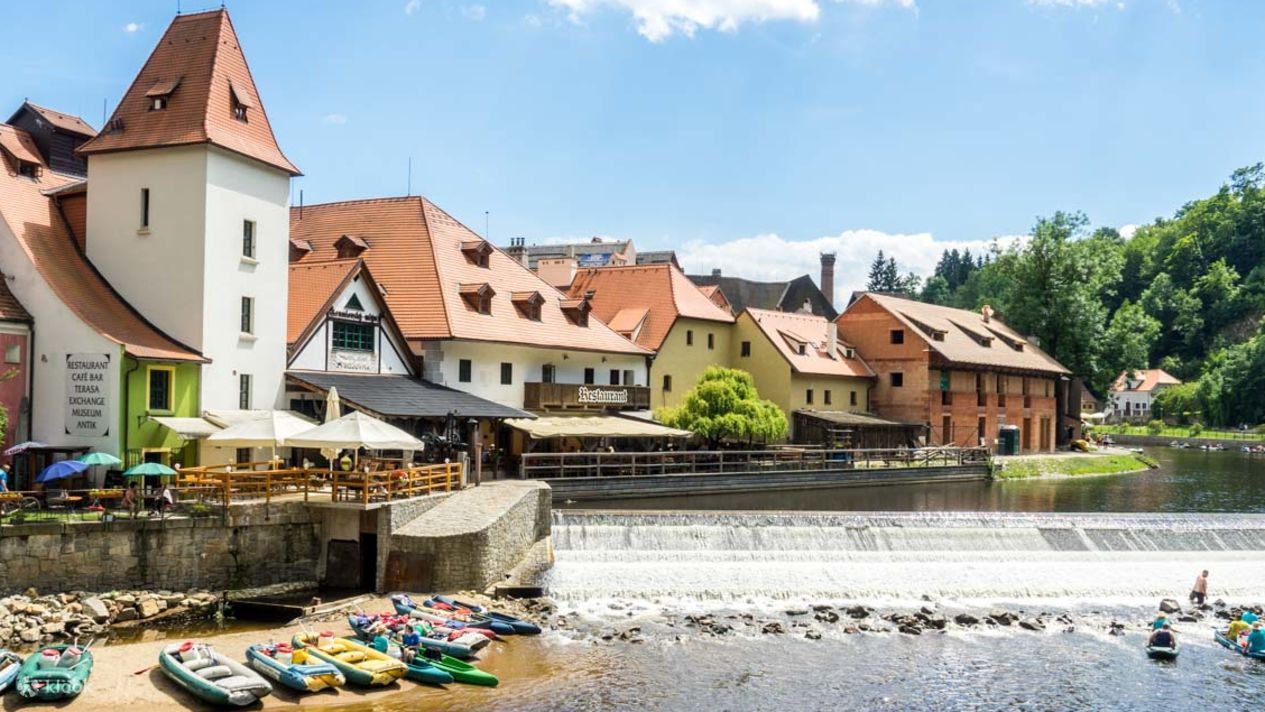 Cesky Krumlov Vltava River Rafting Tour - Klook United States