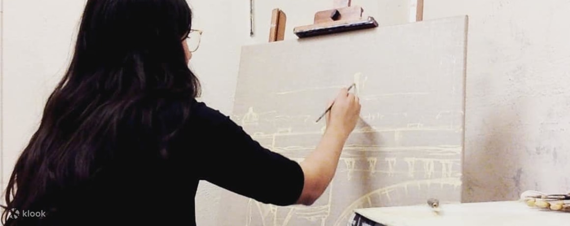 Online Portrait Painting Session with a Parisian Artist - Klook India