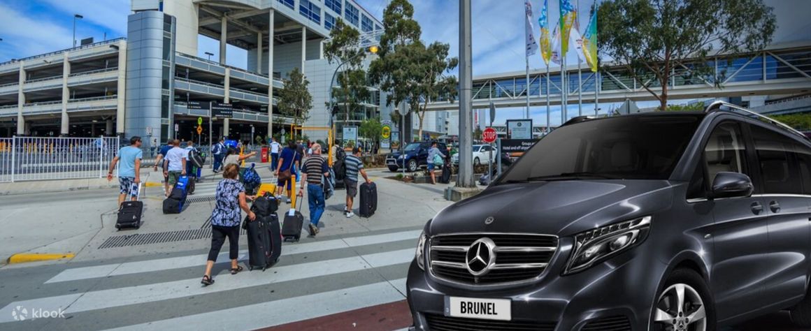Private Melbourne Tullamarine Airport Transfers by Luxury Van - Klook ...
