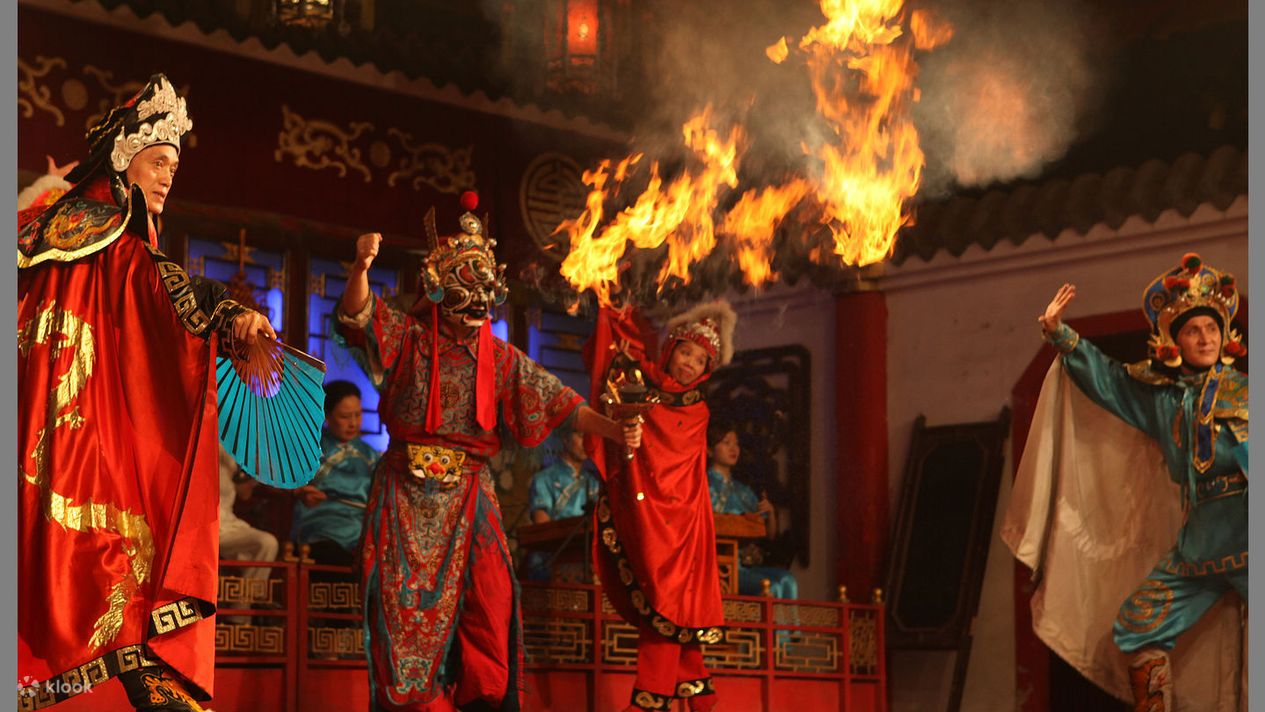 One Night in Chengdu: Sichuan Opera at Shufengyayun - Klook Canada
