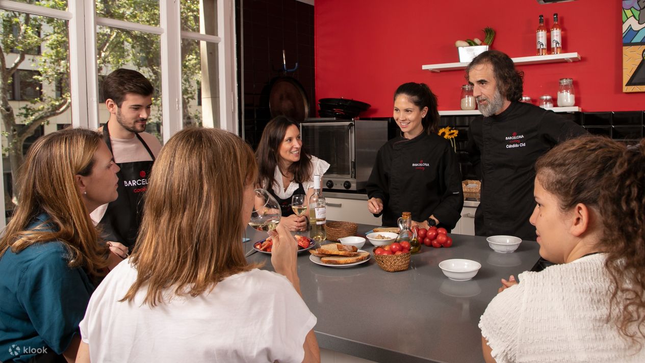 Classic Tapas Cooking Class in Barcelona - Klook Canada