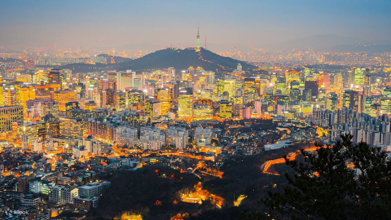 Good Morning/Night Hike Seoul + Korean foods & Drinks - Klook Australia