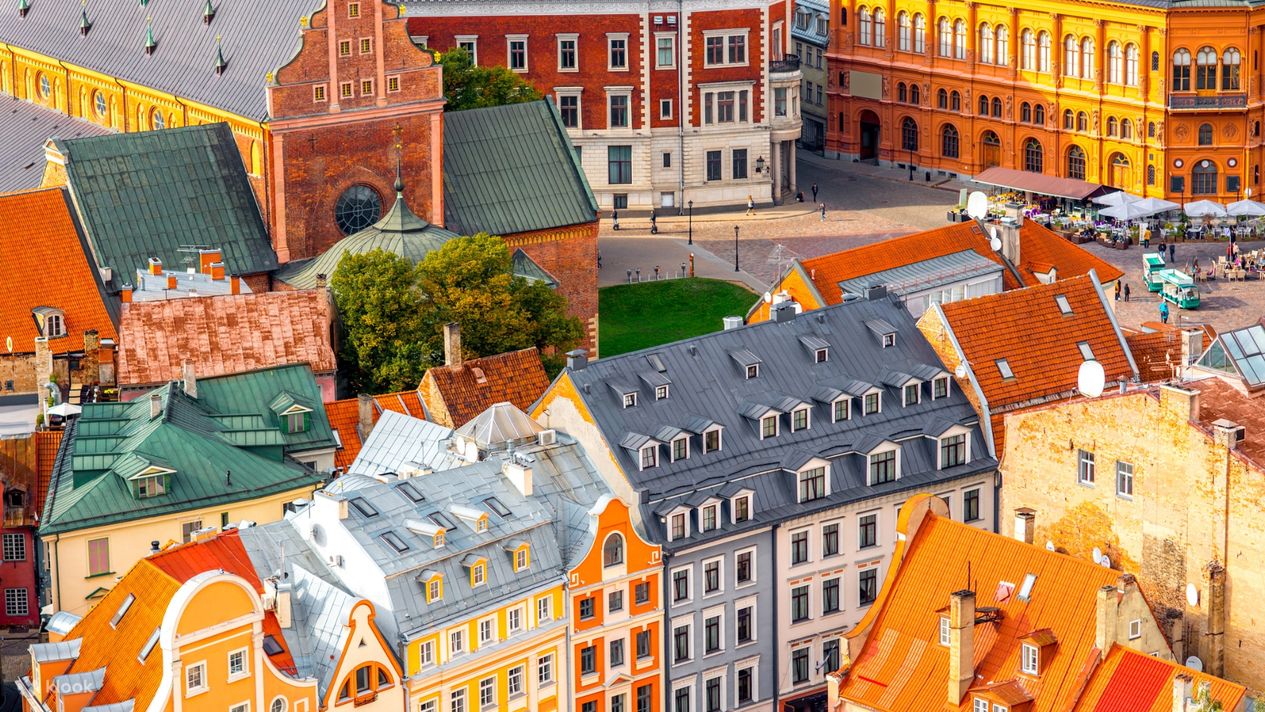 Scavenger Hunt and Best Landmarks Walking Trip in Riga - Klook