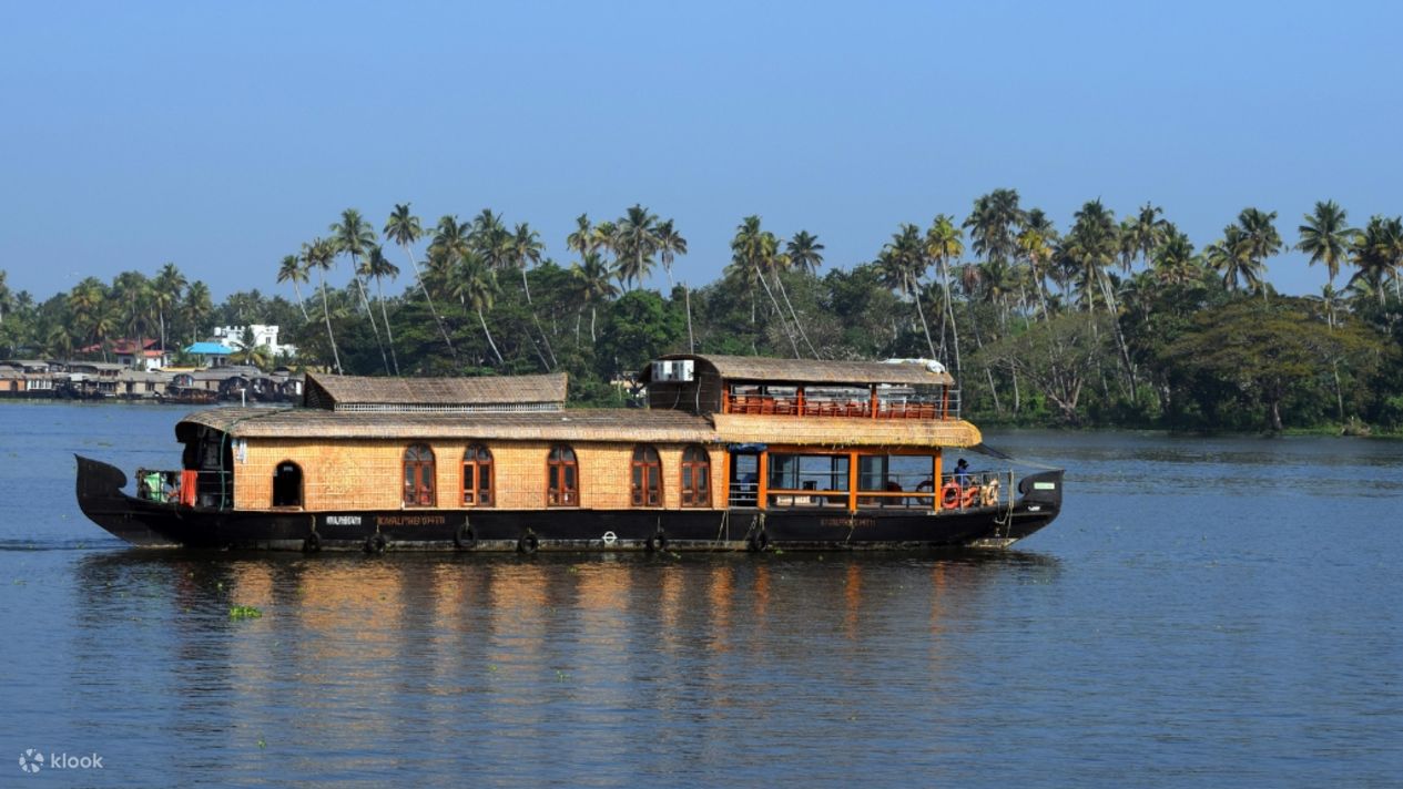 ล่องเรือบ้าน Alleppey / Alappuzha พร้อมอาหารกลางวัน: โคชิน - Klook ประเทศไทย