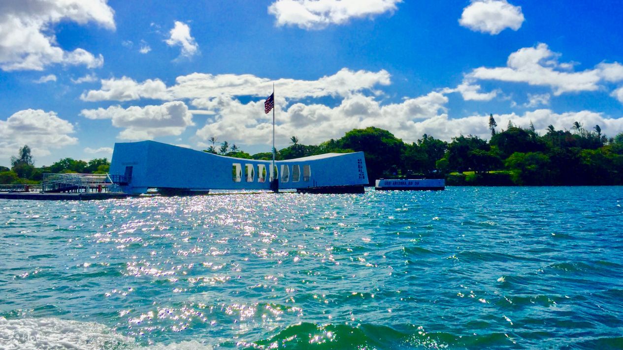 USS Arizona Memorial, USS Bowfin Submarine, and Honolulu City Tour in ...