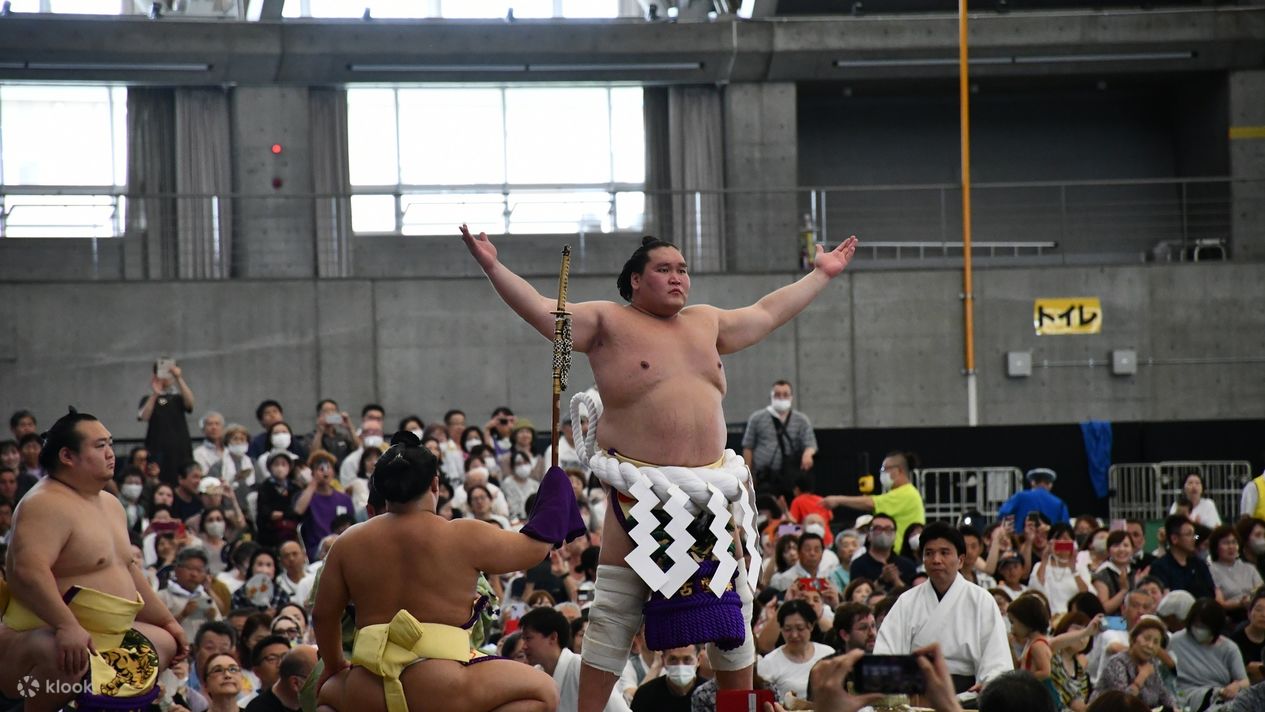 Hokkaido Grand Sumo Tournament and Moerenuma Park One-day Bus Tour ...