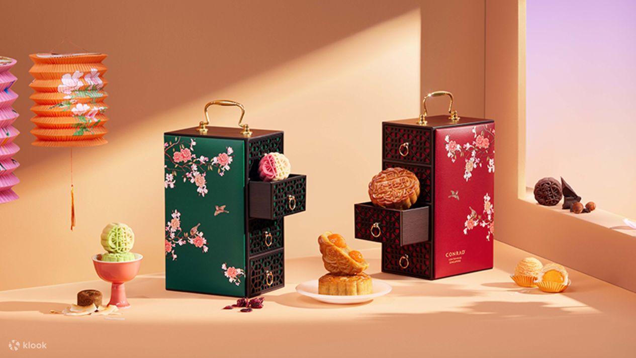Conrad Centennial Singapore Mid-Autumn Mooncakes by Golden Peony - Klook