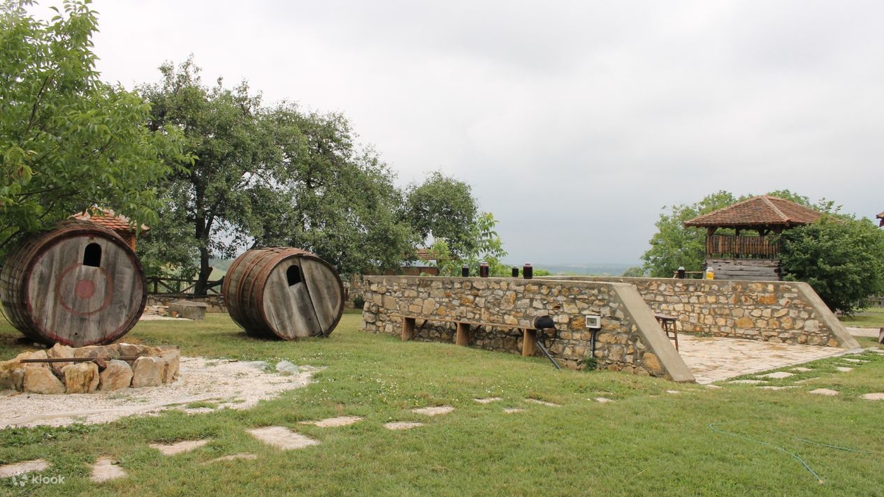 Private Royal Footprints Wine Tour from Belgrade - Klook Australia