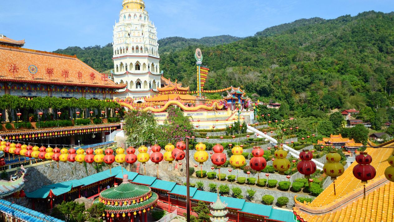 Penang Hill and Kek Lok Si Temple Guided Tour - Klook