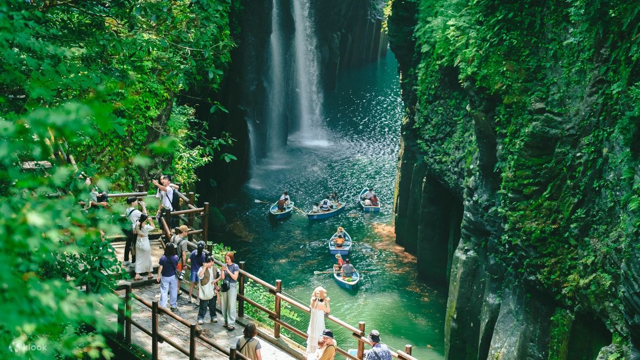 1 Day Tour of Aso and Takachiho (Optional Return via Aso Boy Train) - Klook