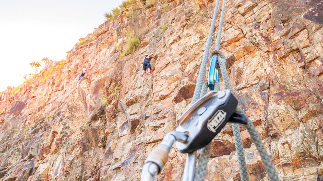 Outdoor Rock Climbing Experience in Brisbane - Klook