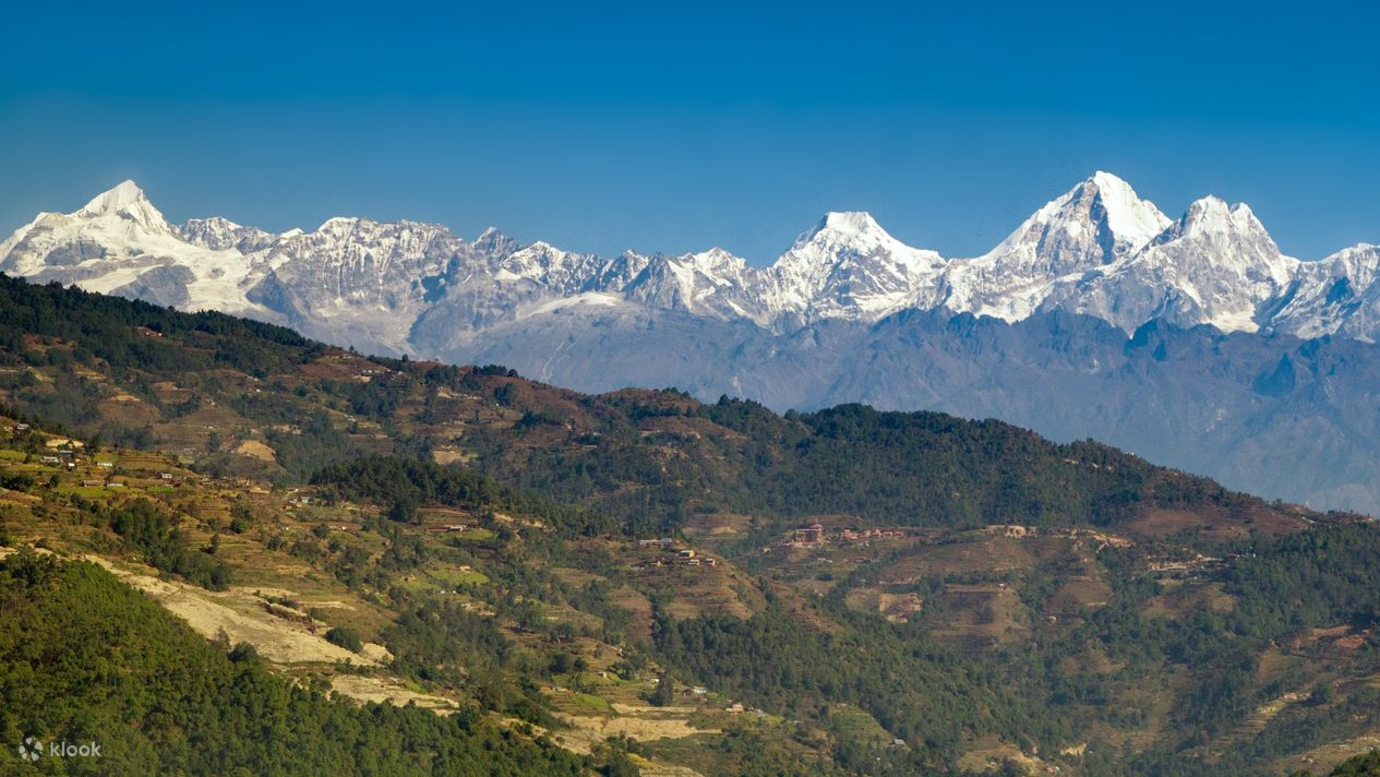 Nagarkot Sunrise Tour with Day Hike: Himalayan Adventure in Nepal ...