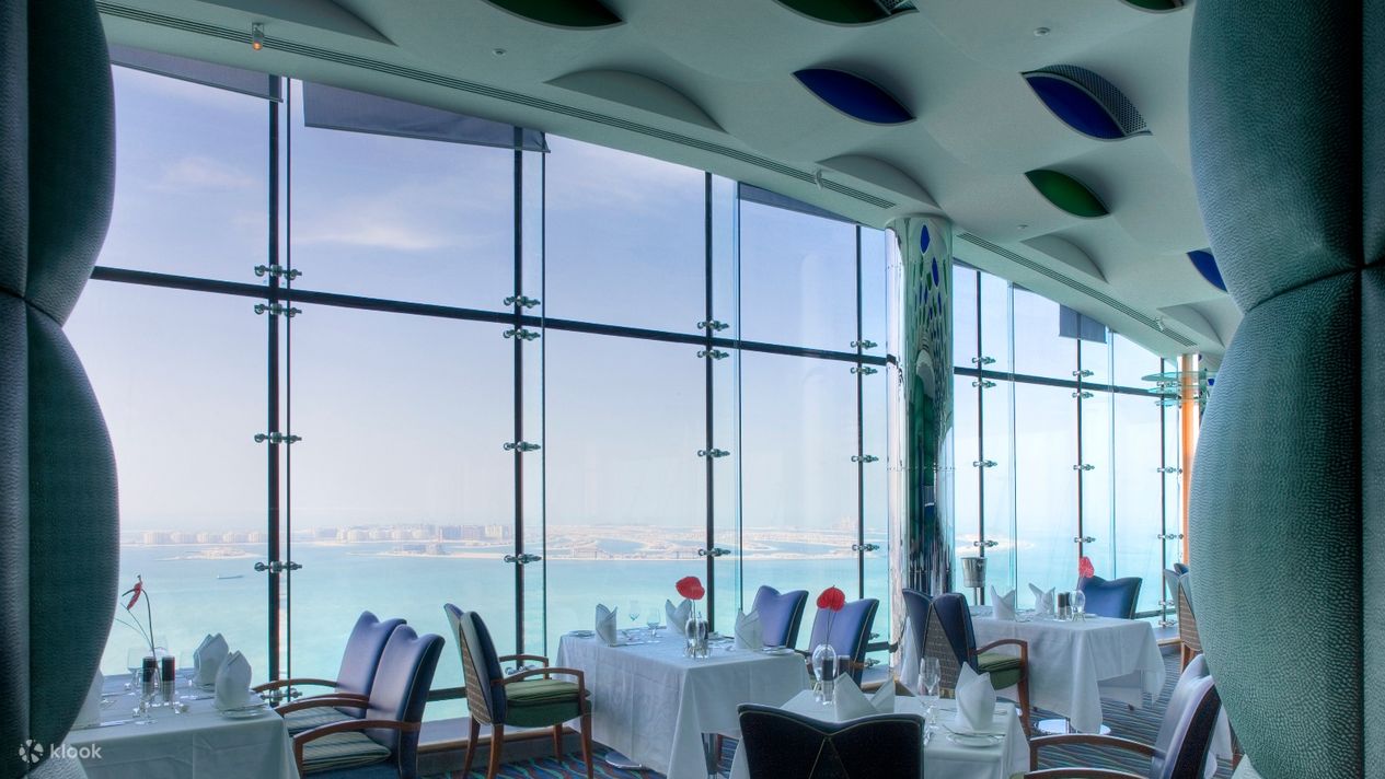 ร้าน Al Muntaha ในโรงแรมเบิร์จ อัล อาหรับ (Burj Al Arab) - ดูไบ, สหรัฐ ...
