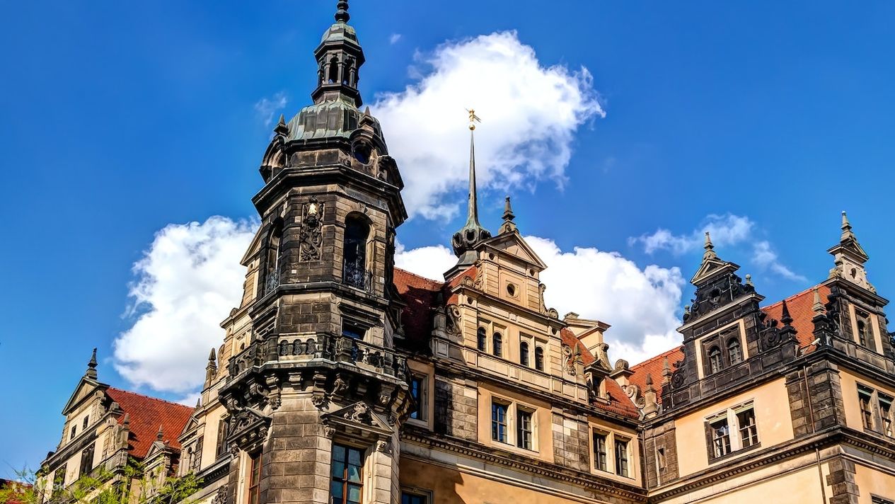 Dresden Castle with New Green Vault Guided Tour - Klook