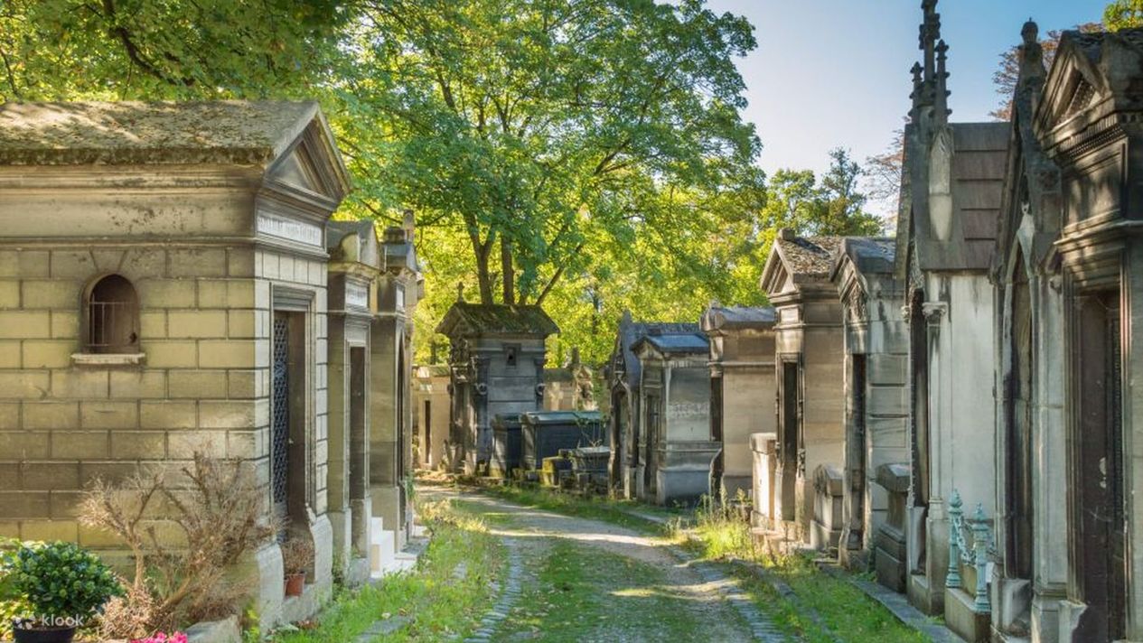 Pere Lachaise Cemetery Private and Join In Tour - Klook