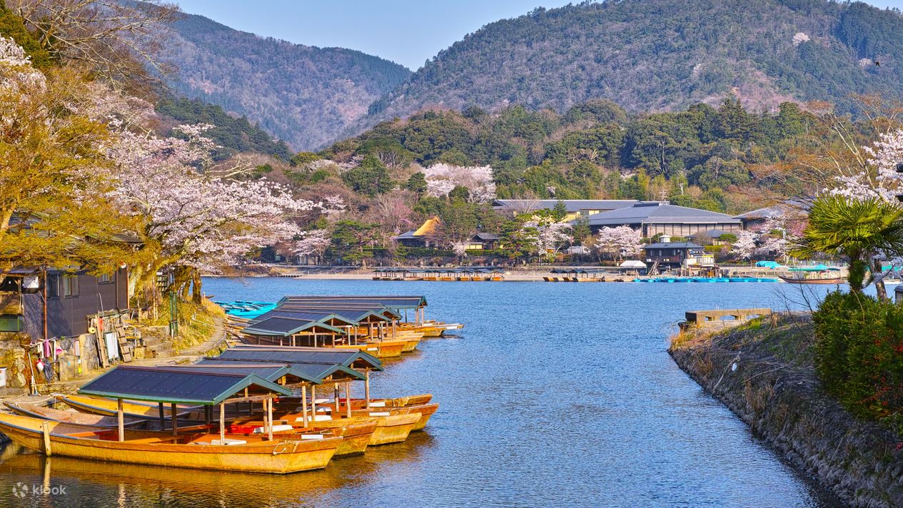 Kyoto Arashiyama & Sagano Train & Sanzenin Bus One-day Tour Osaka ...