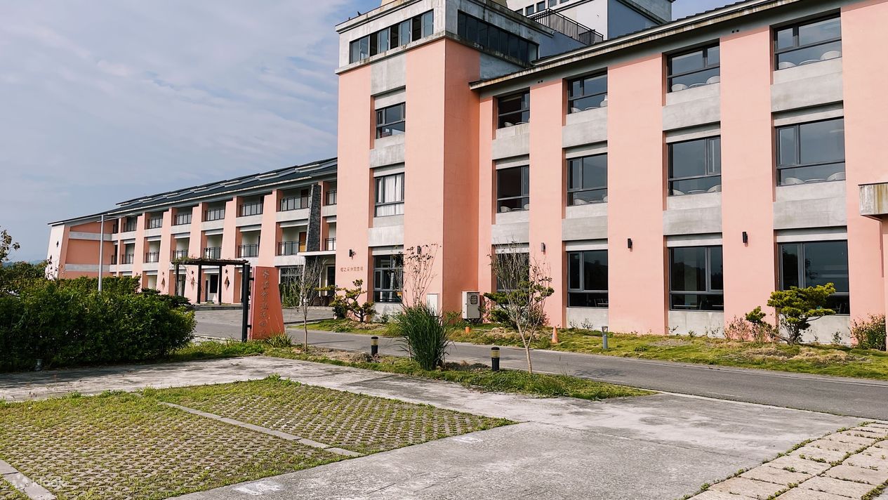 Hualien: Mishiga Hot Spring Hotel - Rest and Hot Spring Tickets - Klook