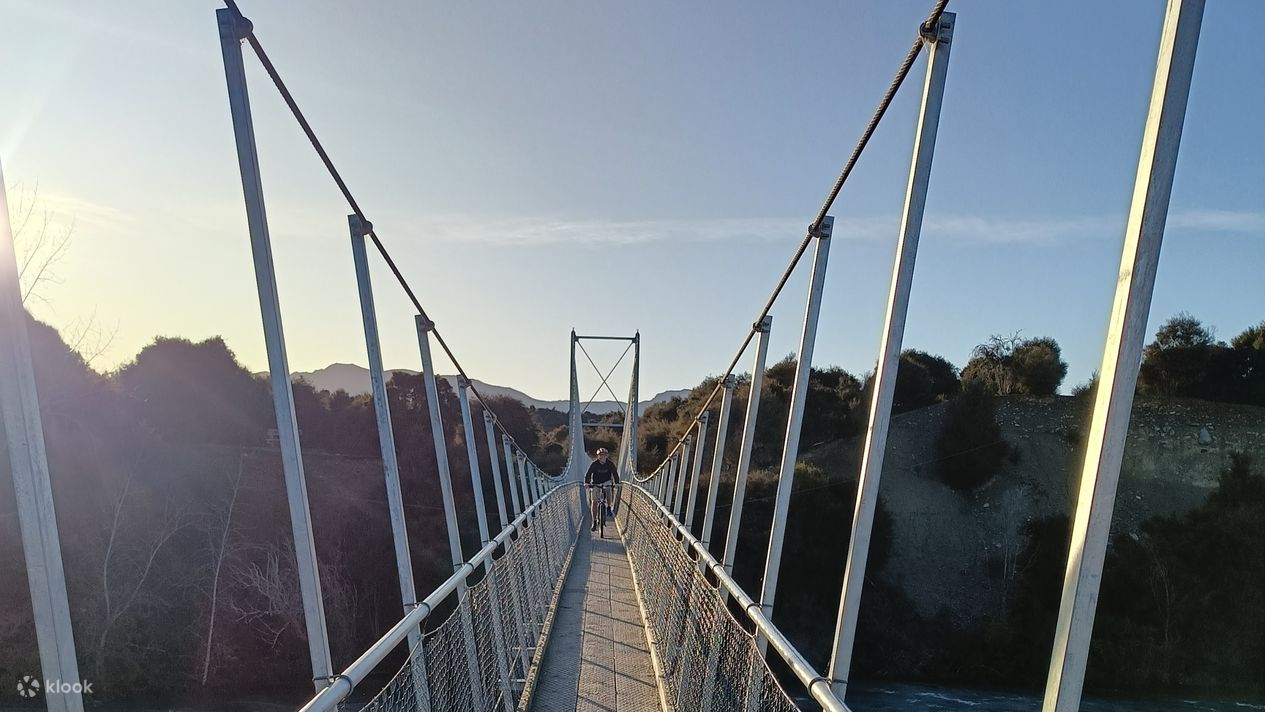 Self-Guided Wanaka and Hawea Bike Trails Experience - Klook Australia