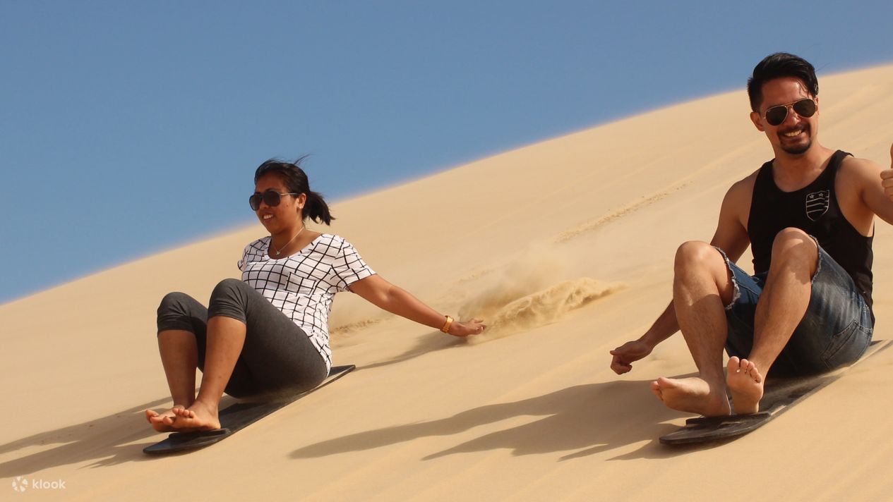 Port Stephens Sandboarding Experience, Sydney - Klook Australia