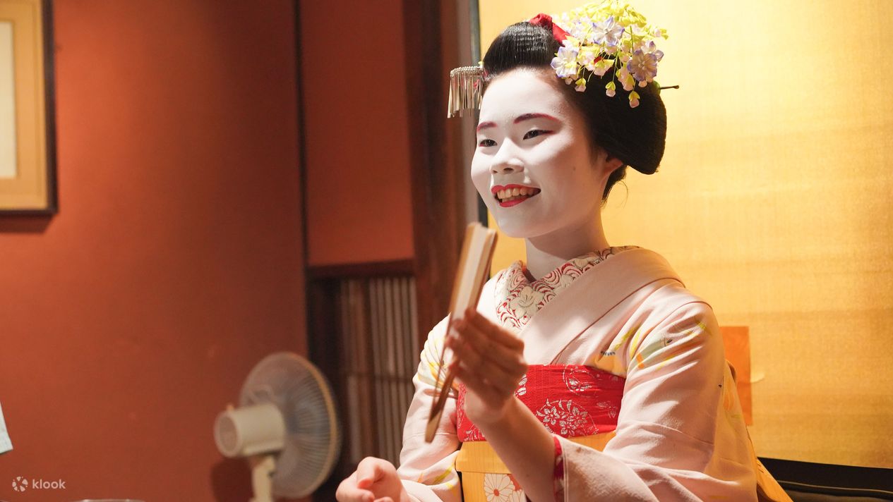 Dinner with Maiko in a traditional Kyoto style restaurant Tour - Klook