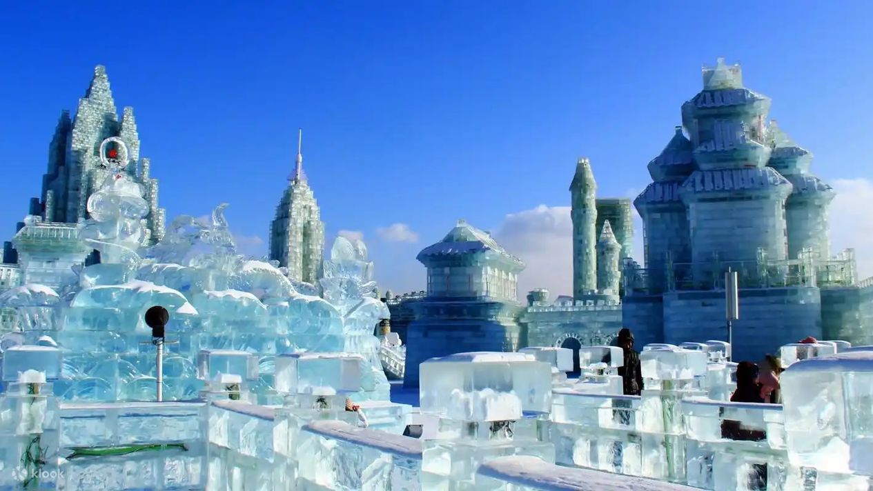 Harbin Winter Ice and Snow Festival, Ice and Snow World, Sun Island ...