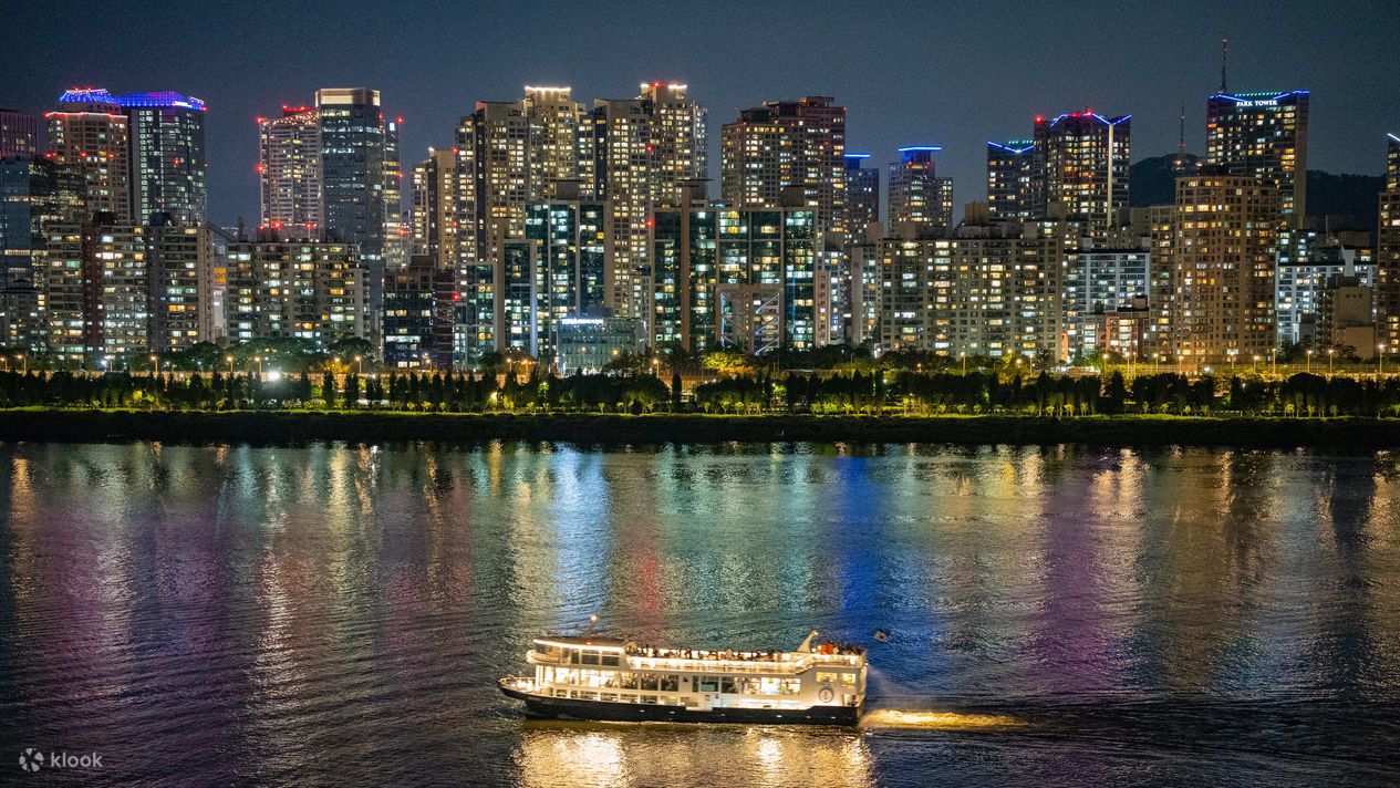 Seoul Han River Cruise Night Tour With Chicken & Makgeolli Experience ...