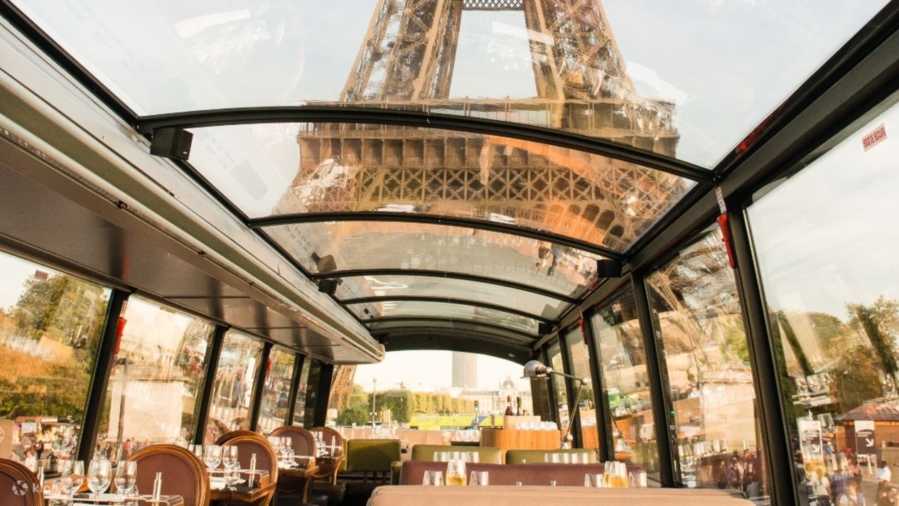 【美食观光巴士之旅】巴黎法式午餐／晚餐体验＆景点导览（Bustronome Luxury Bus提供） - Klook客路