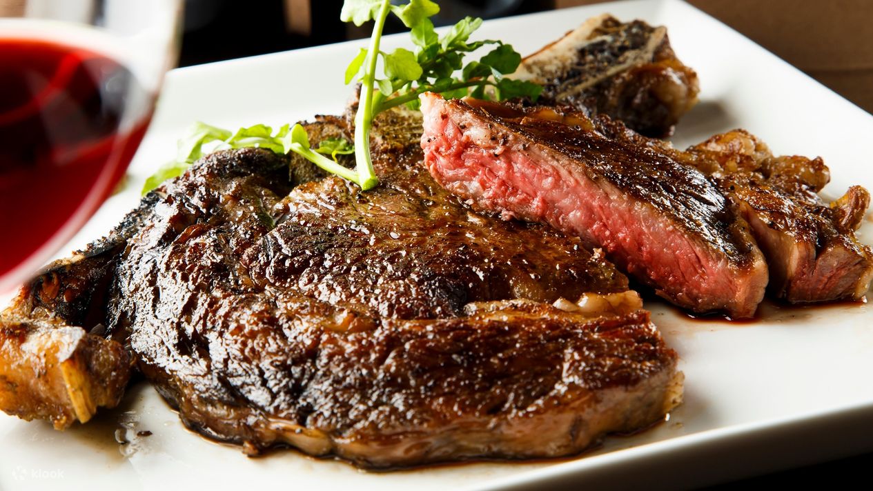 Aging Beef Steak Set Menus at Steak House Pound (ステーキハウス 听) in ...