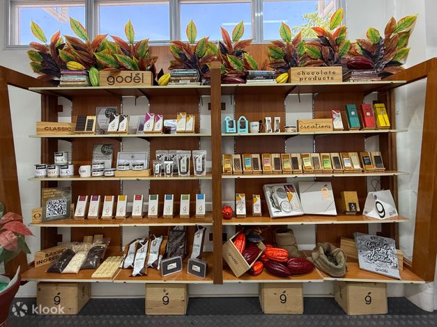 ศิลปะแห่งการคั่วเมล็ดช็อกโกแลต: ทัวร์ชมโรงงานช็อกโกแลต Godel ในมะนิลา ...